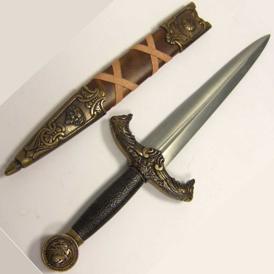 Compra Dagas antiguas en RÉPLICAS DE ARMAS